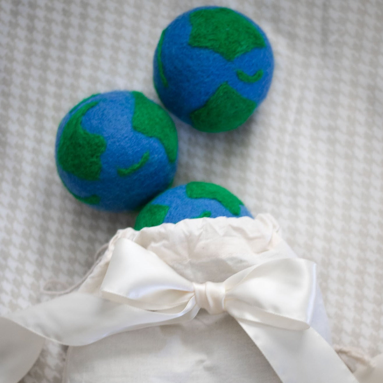 Earth Trio - Eco Wool Dryer Balls by Friendsheep